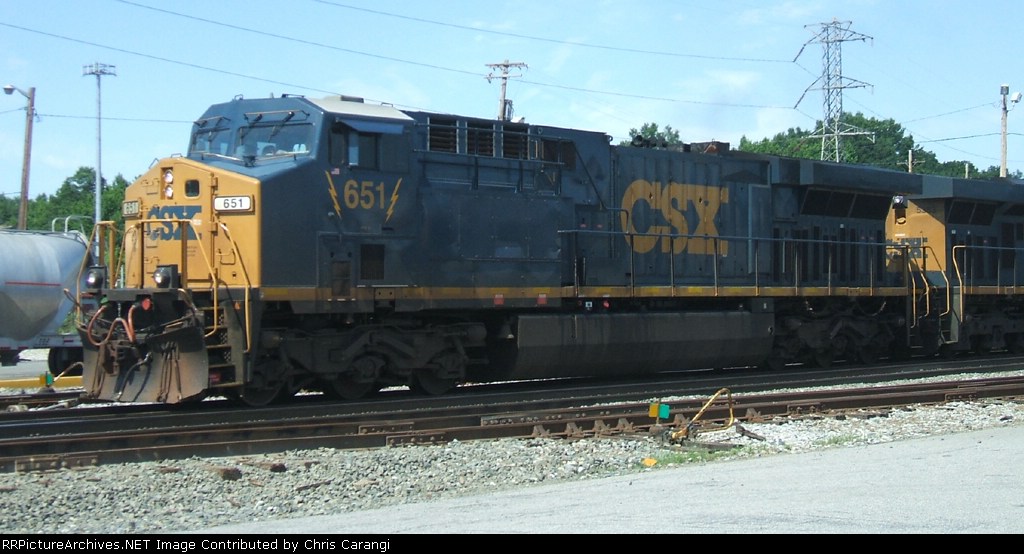 CSX 651